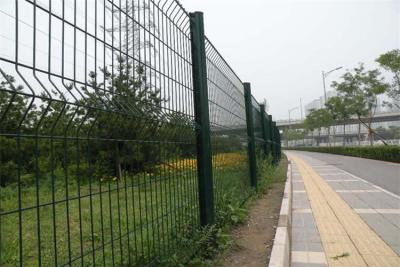 China Highway Powder Coated Welded Wire Panels 3D V Mesh Fencing for sale
