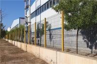 China Galvanised Steel 3D Welded Wire Fence 75x150mm Gi Wire Mesh Fence for sale