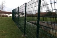 China Horizontal Double Wire Welded Fence 868 Twin Wire Mesh Fencing for sale