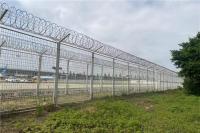 China PVC Coated Airport Security Fencing BTO 22 Prison Barbed Wire Fence for sale