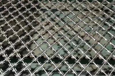 China Diamond Opening Mesh Type Razor Wire Mesh Sheet 1.8 X 6m For Security for sale