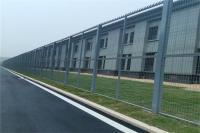 China Government Buildings Diamond Opening Mesh Type Razor Wire Fence Easily Assembled for sale