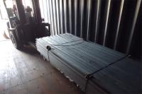 China Heavy Duty UK Market W Pale Galvanized Coated Black Steel Palisade Fencing Round Shape for sale