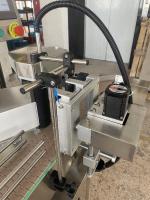 China Round Bottle Glass Bottle Sticker Label Automatic Labeling Machine for Food Beverage for sale