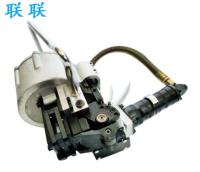 China 32mm Metal Strip Pneumatic Strapping Machine with and Strap Size 19/25/32* 0.8-1.2 mm for sale