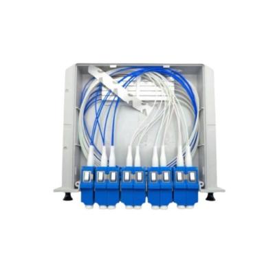 China FTTH FTTx 1x4 1x8 1x16 1x32 SC UPC SC APC Fiber Optic PLC Cable Insertion Box Splitter for sale