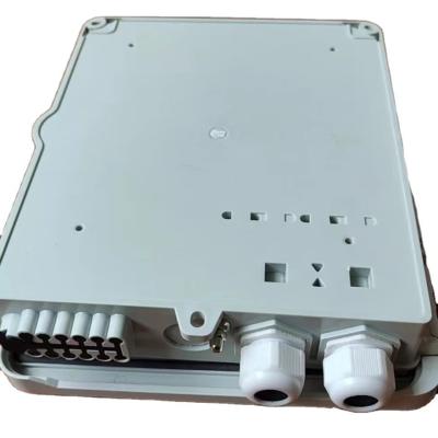 China Outdoor Waterproof Fiber Optic Distribution Box FQX12F 12Cores Insertion loss ≤0.2dB for sale