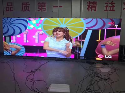 China P2.5mm Flat Screen Advertising Display Large Imaging Angle High Definition for sale