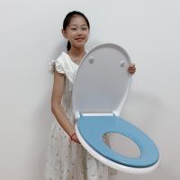 China SUNTEN SU039 Soft Close Toilet Seat with Built-in Children Seat Urea 445x368mm for sale