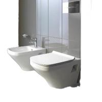 China Urea Soft Close Toilet Seat Square Shape Quick Release 433x375mm for Hotel Bathroom for sale