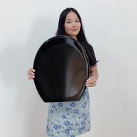 China Sunten SU002 Duroplast Toilet Seat Matte Black White Closed Front Urea 445x375mm Slow Close for sale
