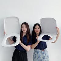 China Sunten SU061 Ultra Slim Soft Close Toilet Seat Cover Urea 421x356mm Square Shape for sale