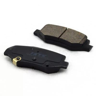China BYD S6 Semi-Metallic Brake Pads - 6mm Backing Plate, OEM Standard Size, Genuine Material for sale