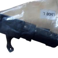 China 12V Headlamp Washer Pump 85208-50021 for Toyota Lexus LS430 High Quality for sale