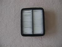 China 13780-60G00 Air Filter Compatible with Suzuki Baleno 1995-2009 1.6L 16V Engine for sale