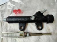 China Clutch Master Cylinder CM 46801-Z5007 for Nissan Truck 1.0L Standard Size for sale