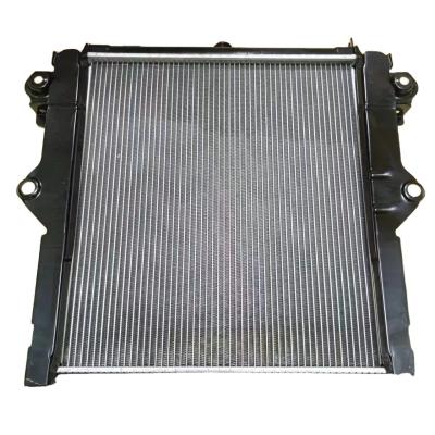 China Toyota Land Cruiser 100 Car Radiator 16400-17400 16400-17401 OE Replacement for sale