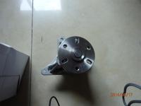China Water Pump LR009324 Compatible with Land Rover Discovery L319 Audi 3.0L for sale
