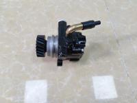 China Truck Power Steering Pump for Nissan FD42 49110-0T002 High Quality Japanese Car Parts for sale