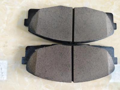 China Ceramic Brake Pad Kit 04465-YZZE9 Front for Toyota Hiace LH50 LH60 YH50 YH60 for sale