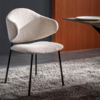 China Soft Velvet Upholstered Dining Chair Stain Resistant For Apartment for sale
