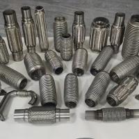 China 76 X 120mm Auto Exhaust Flexible Pipe High Strength Outer Wire Braided for sale