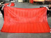 China Red color Polyurethane Fine Screen Mesh For Screening Machines for sale