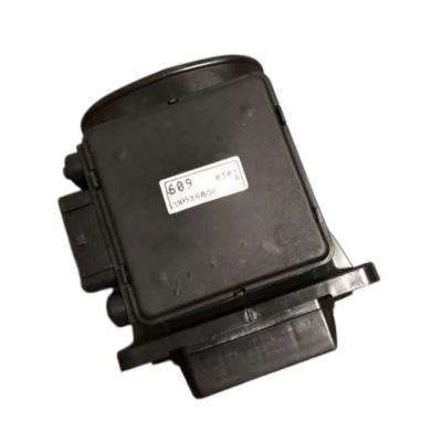 China High Quality 12V Mass Air Flow Sensor for Mitsubishi Pajero V33/V43/V73 & Outlander OEM Replacement for sale