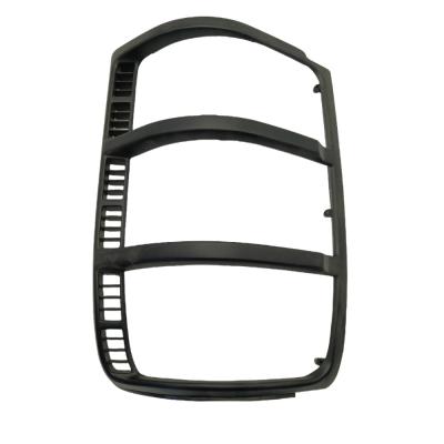 China MB623931 Tail Light Covers Tail Light Frames Tail Light Trim Panels for Mitsubishi Pajero V33 V43 V31 V45 for sale