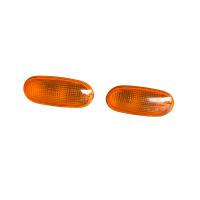 China MR191446 MB847540 MB821172 CB21172 Suitable for Mitsubishi Pajero V43 V45 V46 V23 Front Fender Lights and Turn signal Lights for sale
