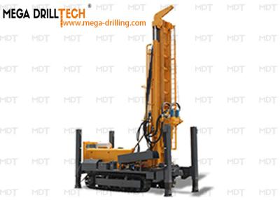 China Dual Motors Hydraulic Well Drilling Rigs Large Torque for sale