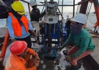 China 200m Depth 90° Angle Spindle Drilling Rig For Professional Drilling for sale