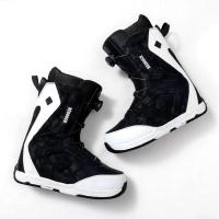China 36 to 43 Quick Drying Waterproof Nylon Non Slip Warm Winter Snowboard Sports Men and Women Freestyle Ski Boots Black White for sale