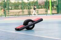 China SGS 1000W One Wheel Self Balancing Skateboard With Sparkle Lights for sale