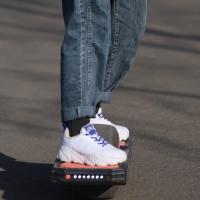 China 12 Inch 1500w 7Ah Skateboard Hoverboard One Wheel for sale