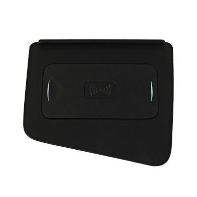 China OE-Fit Car Wireless Charger with qi For TOYOTA HIGHLANDER 15-18 fast chargers 10W in car chargers with 3 coils for sale