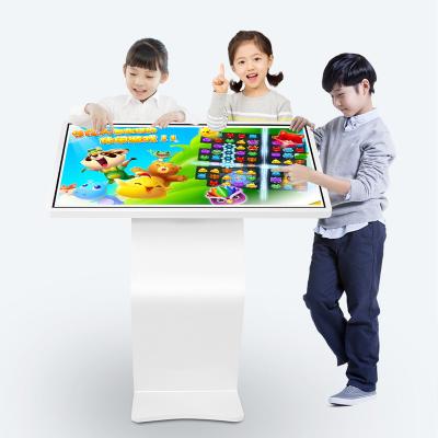 China All In One Interactive Self Service Kiosk 21.5 32 43 55 Inch Touch 1920 X 1080 for sale