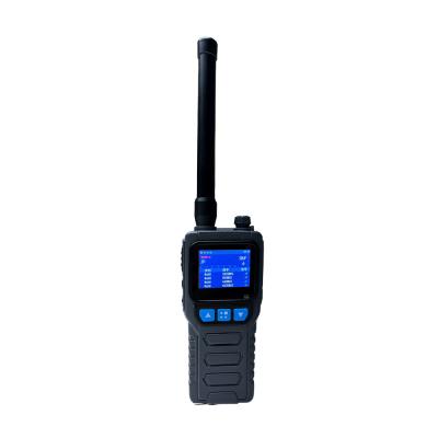 China Handheld Drone Detection 2km Range 70-6200MHz Dual-mode Drone Detector with Super Early Warning and Watch Wide Range of Detection Models Full Frequency Band Coverage for sale