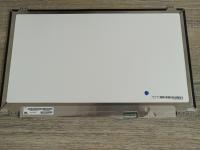 China 330cd/m2 15.6