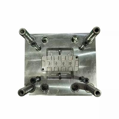 China OEM Precision Injection Mold for Women Extended Shaver Handle Cover 150mm for sale