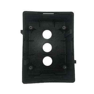 China Custom Machine Parts Anodized Aluminum Jump Rings With Edge Gate for sale