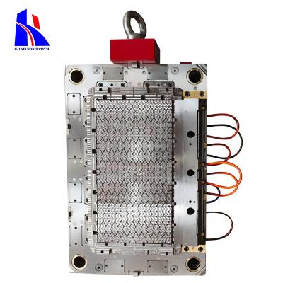 China OEM Plastic Injection Molding Hot Runner 2343 for Medical Aerospace Parts for sale