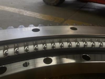 China 9196732 Slewing Bearing Slewing Ring  Excavator  ZAX200 for sale