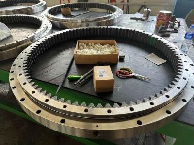 China 140109-00038 Slewing Bearing Slewing Ring  Excavator  DX340  SL340 for sale