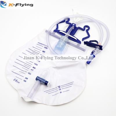 China Portable 2000ml 5000ml Disposable Medical Drainage Bag For Collect Urine for sale