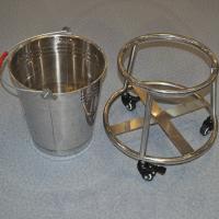 China Hospital Equipment SUS Removable Medical Kick Bucket On Wheels for sale
