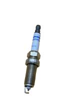 China 22401-ED816 SPARK PLUG FOR BLUEBIRD LANNIA TIIDA SYLPHY SENTRA LIVINA TEANA ALTIMA QASHQAI X-TRAIL ROGUE for sale