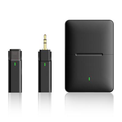 China 650ft 8h Noise Reduction Wireless Lavalier Microphone For IPhone Android Camera for sale