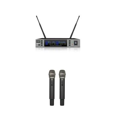 China Handheld Wireless Dynamic UHF Microphone System for Roadshow Helper for sale