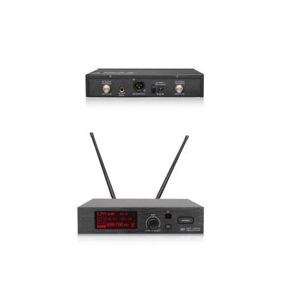 China Single Channel Wireless Microphone System For Stage Singing Performance for sale